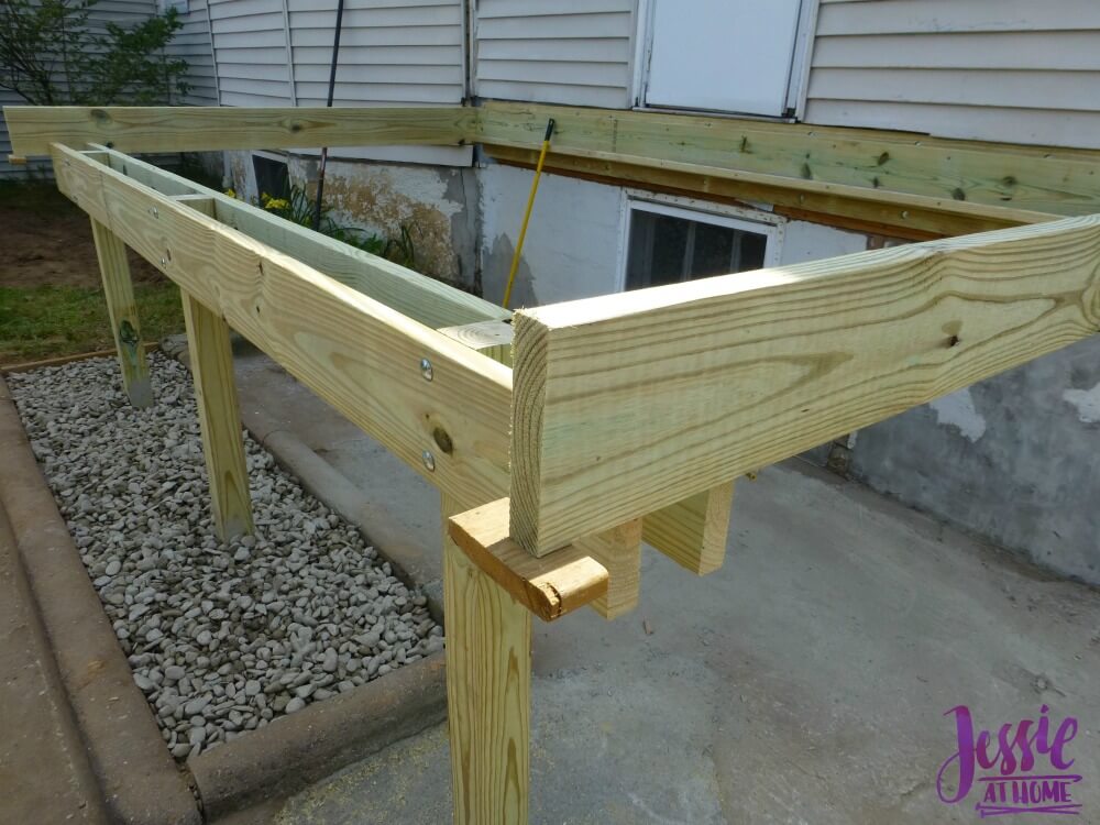 The deck is done (ish) - Jessie At Home