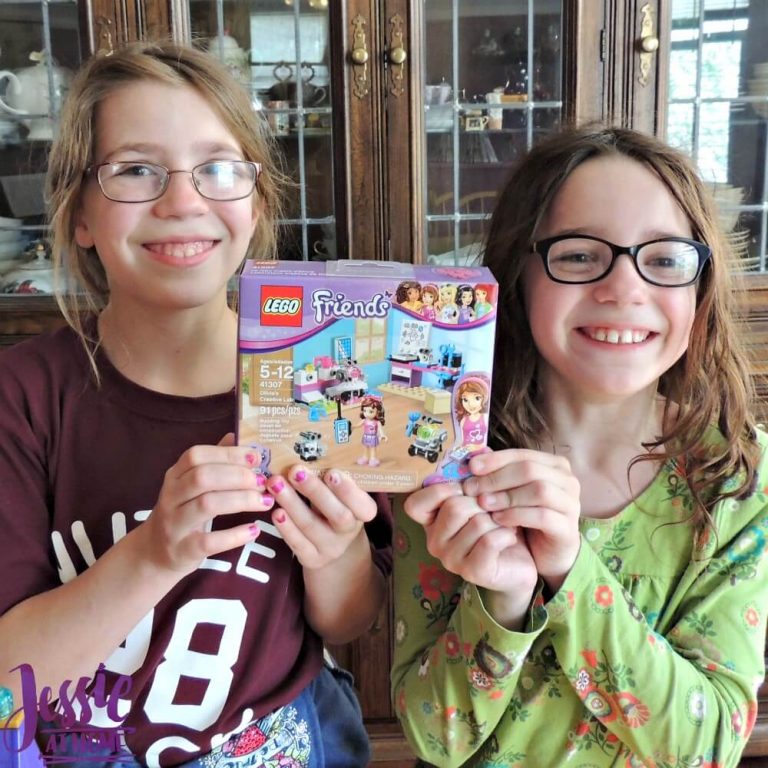 LEGO Friends! So much fun!! - Jessie At Home