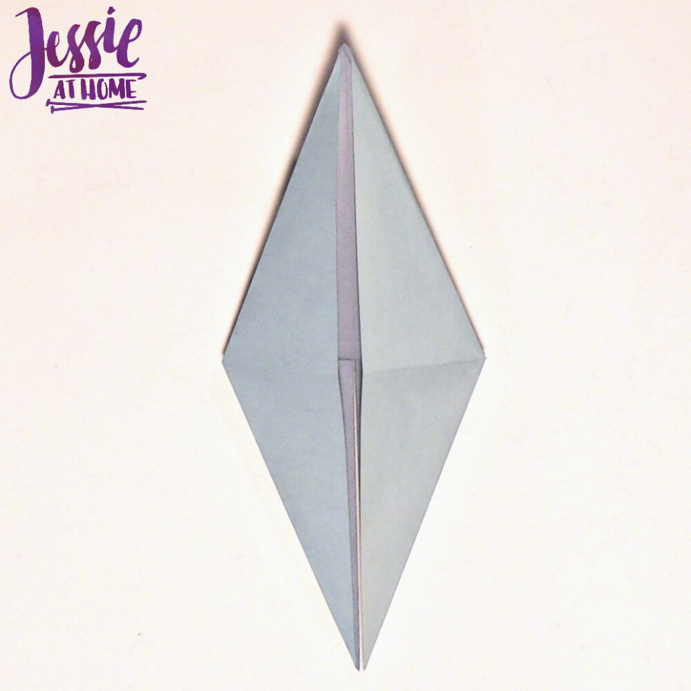 Origami Learn the origami bird base pattern | Jessie At Home
