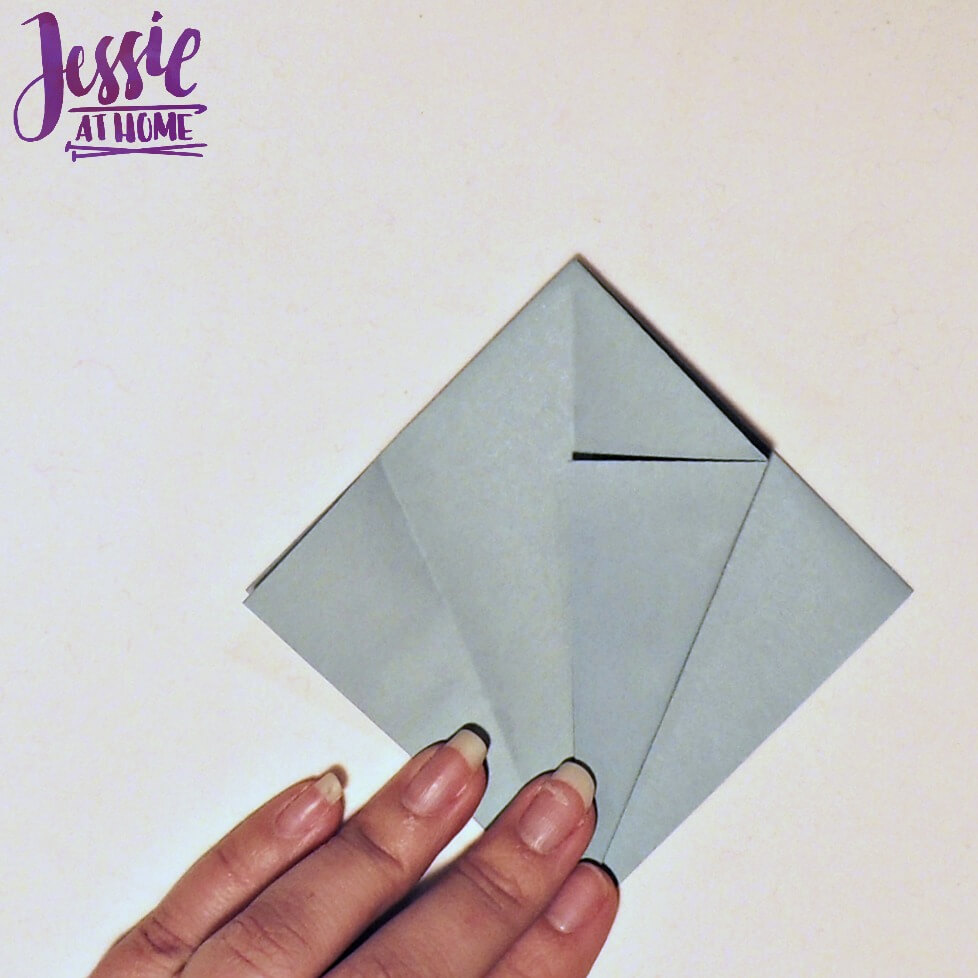 Origami Learn the origami bird base pattern | Jessie At Home