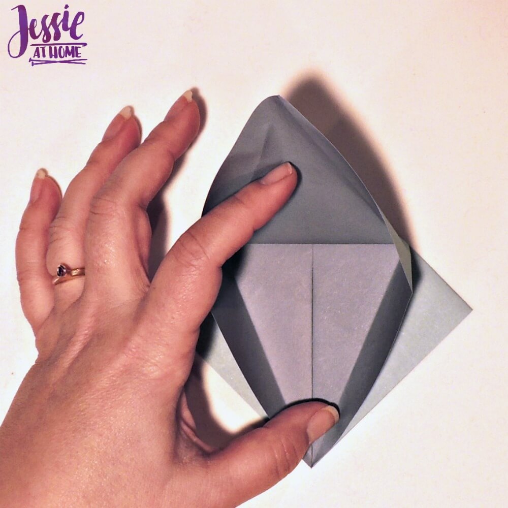 Origami Learn the origami bird base pattern | Jessie At Home
