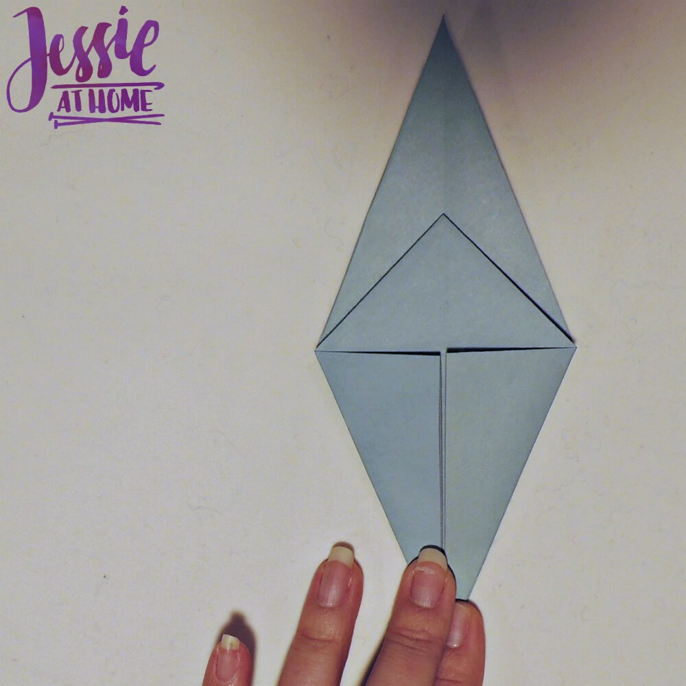 Origami Learn the origami bird base pattern | Jessie At Home