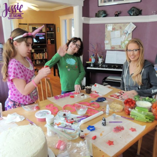 Fondant 101 for Anyone -or- Our Fun Girls Day! - Jessie At Home
