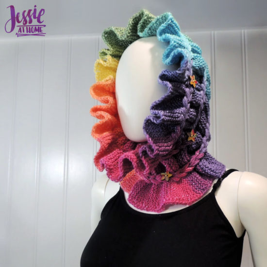 A modern knit ruff pattern for a modern knitter - Rainbow Ruffle Cowl