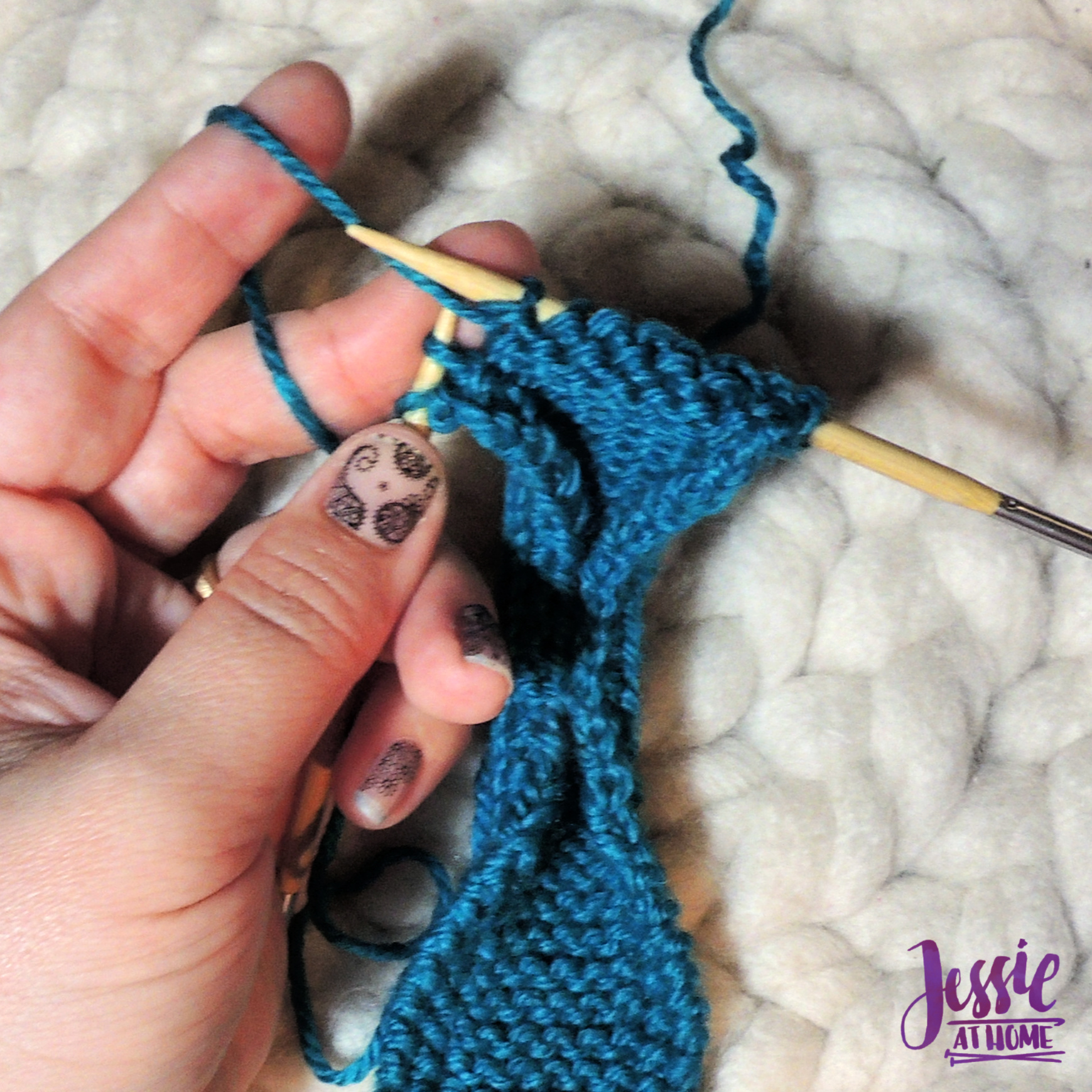 Flat Edge Knit Edging