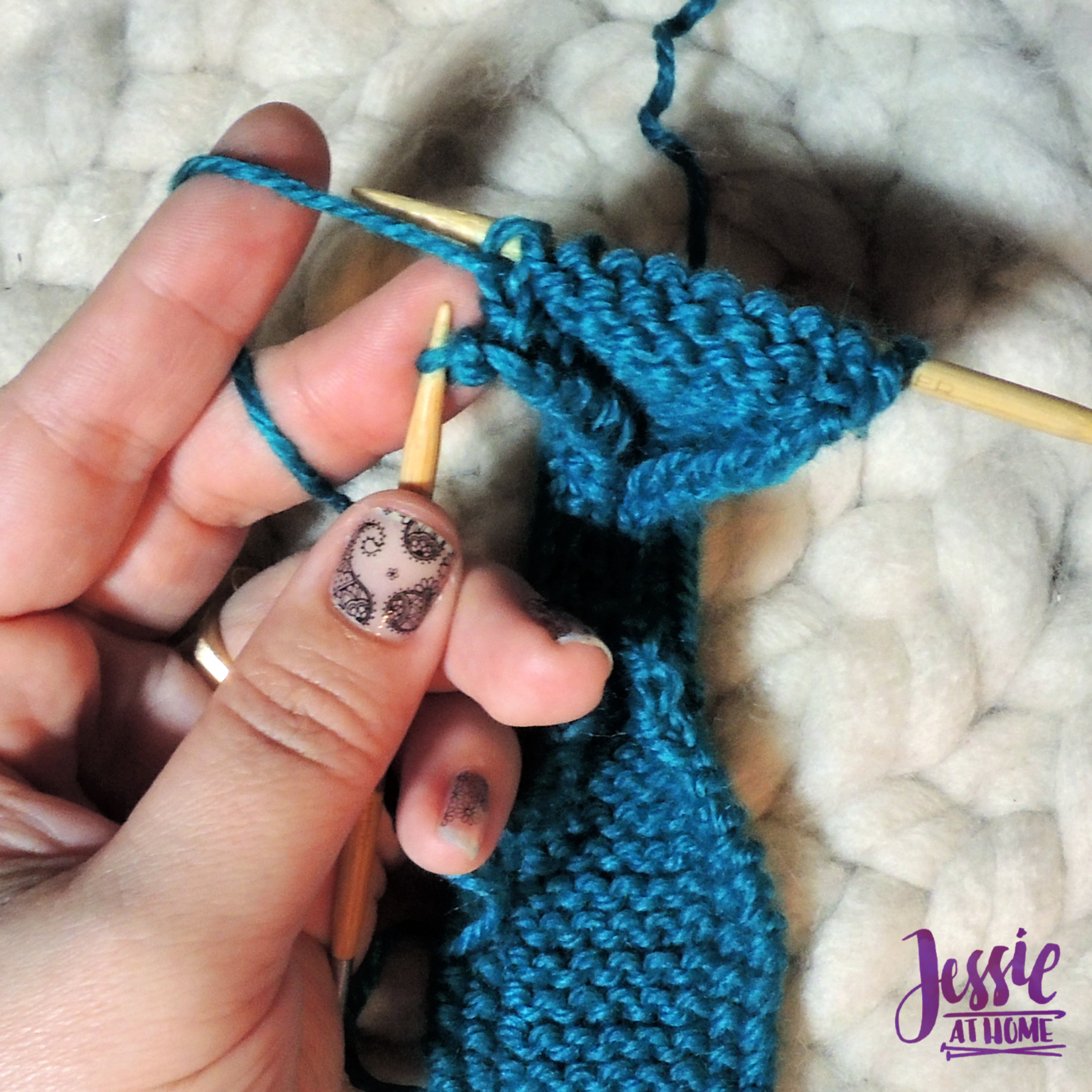 Flat Edge Knit Edging