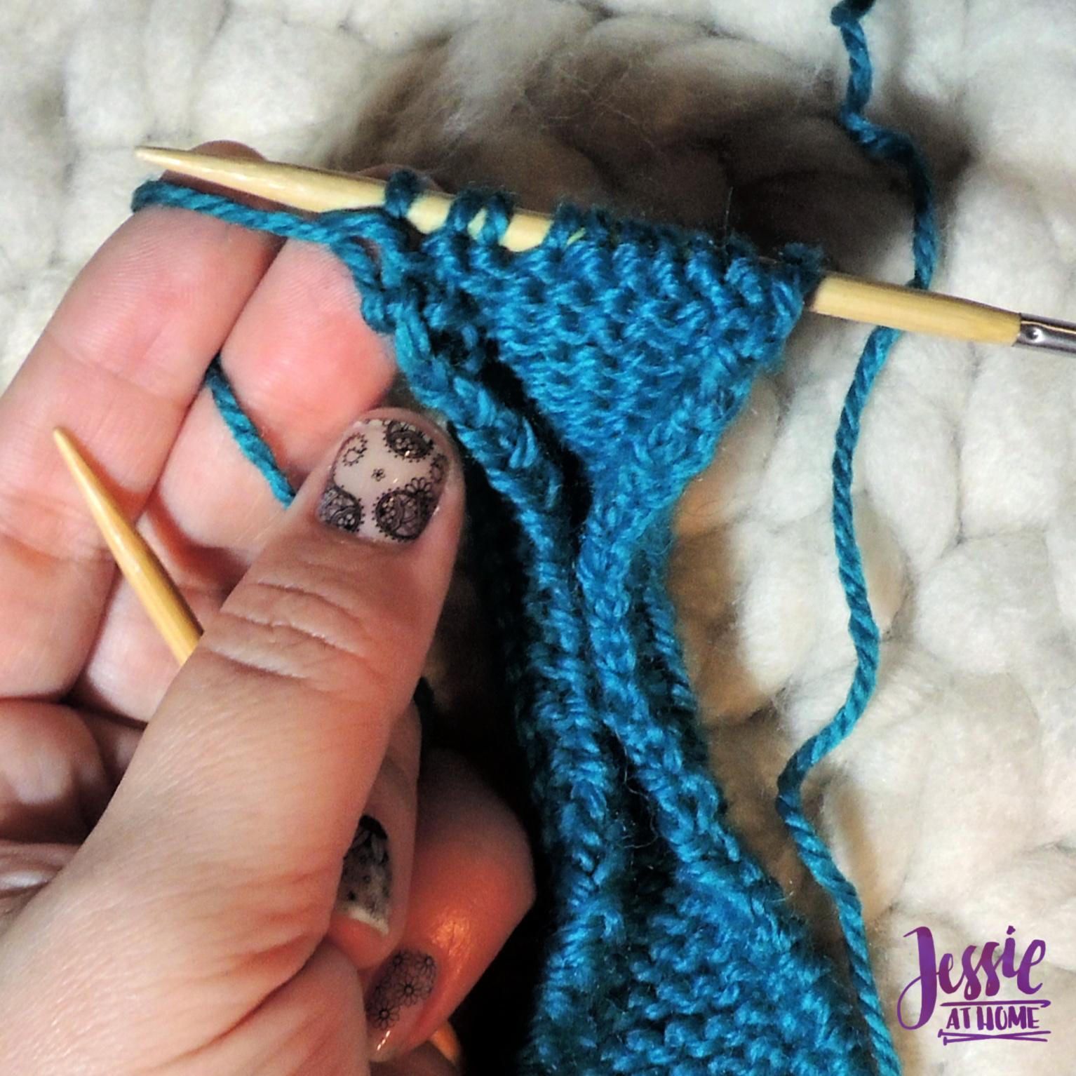 Flat Edge Knit Edging