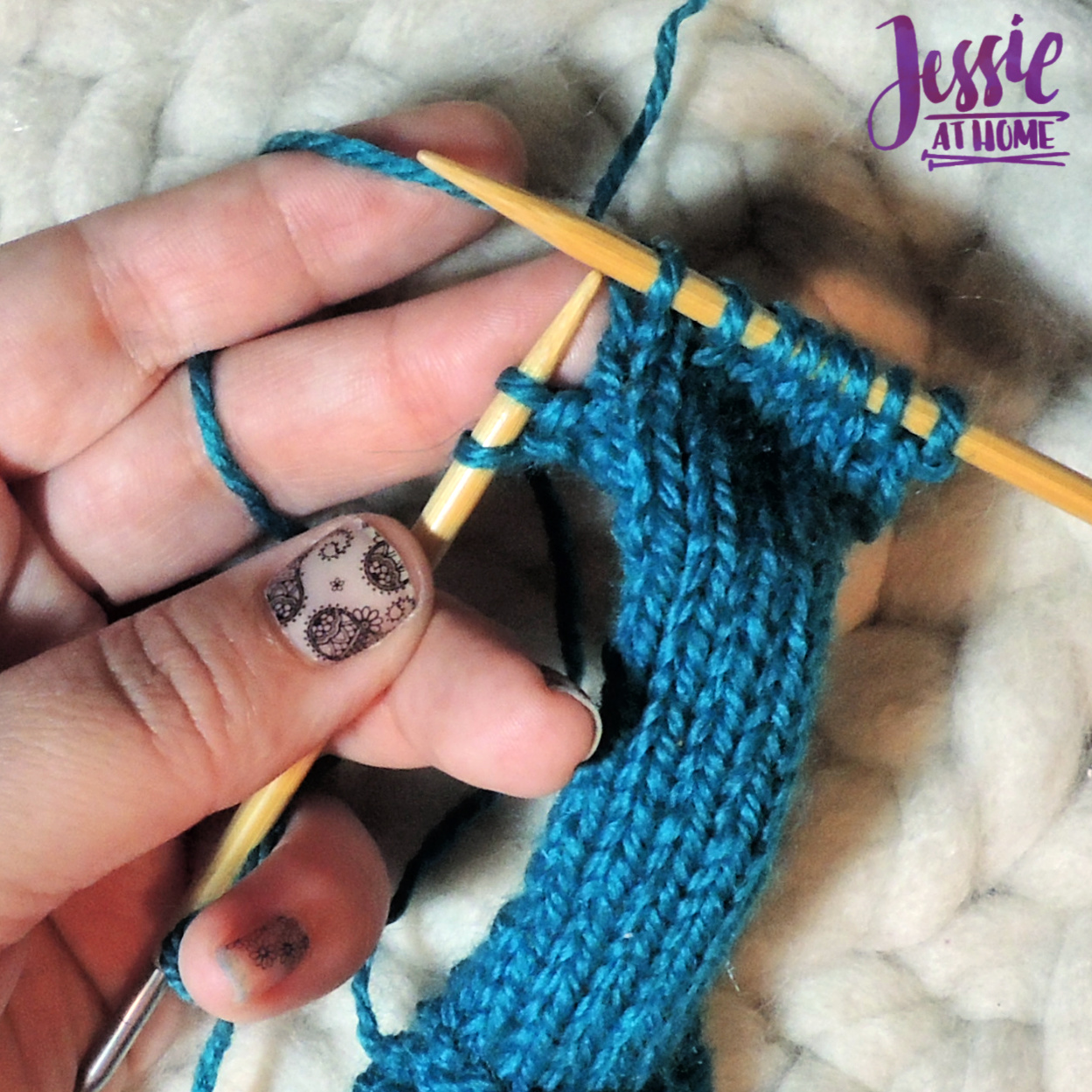 Flat Edge Knit Edging