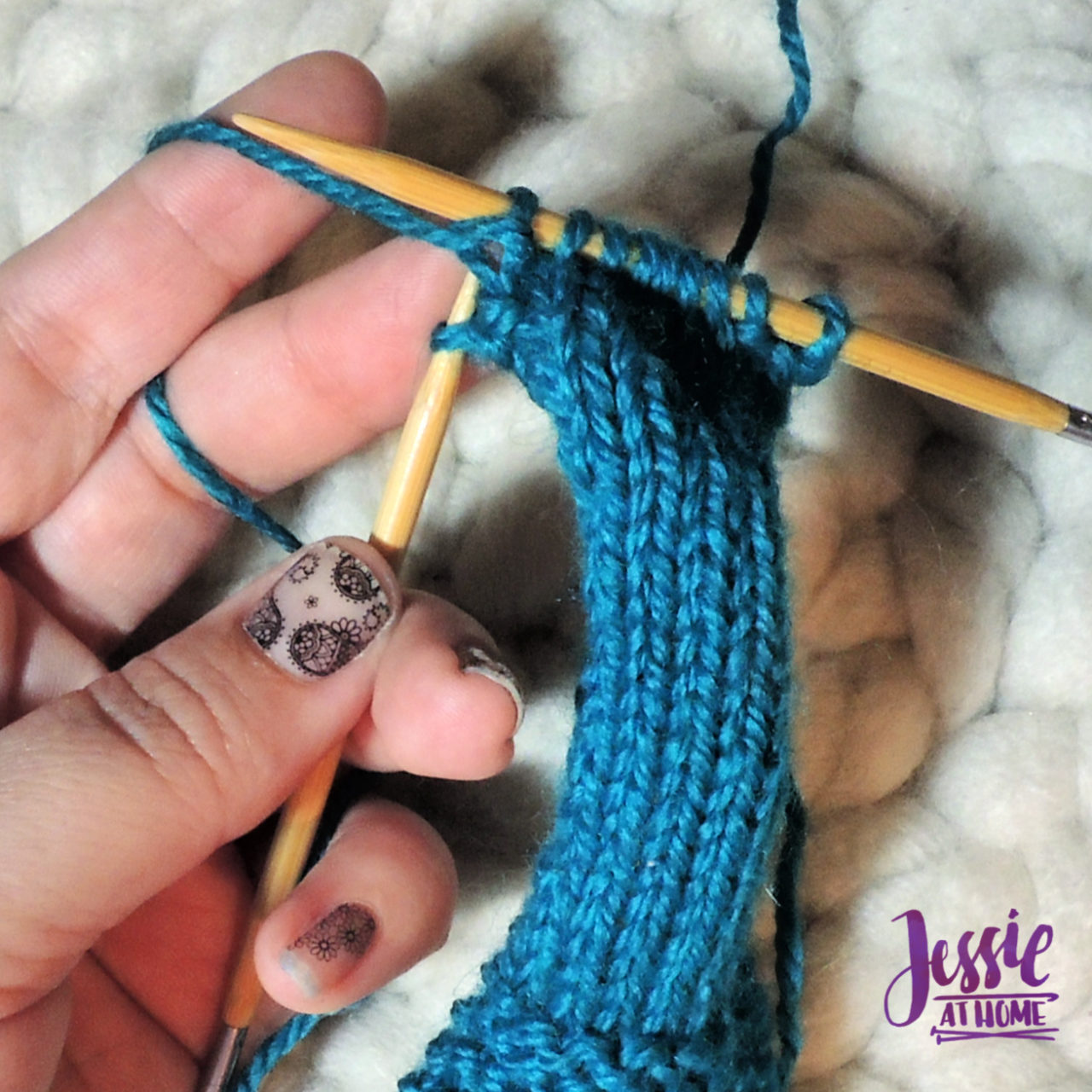 Flat Edge Knit Edging