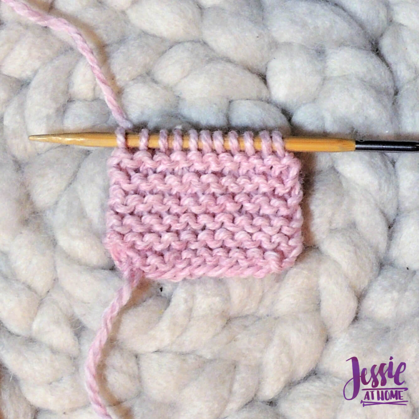 Garter Stitch Stitchopedia Video & Photo Tutorial - Jessie At Home