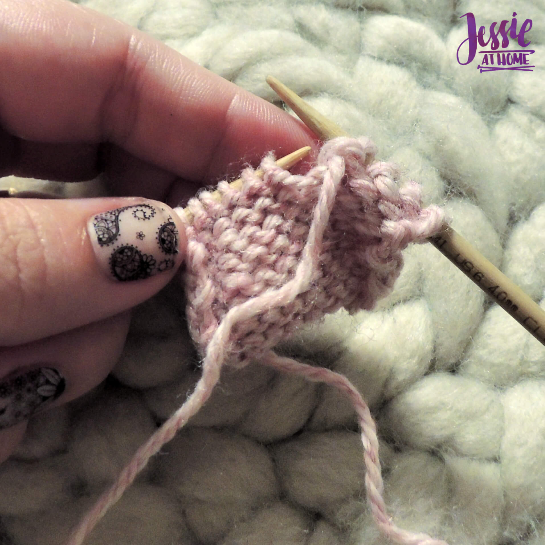 Purl Stitch Stitchopedia Video & Photo Tutorial - Jessie At Home