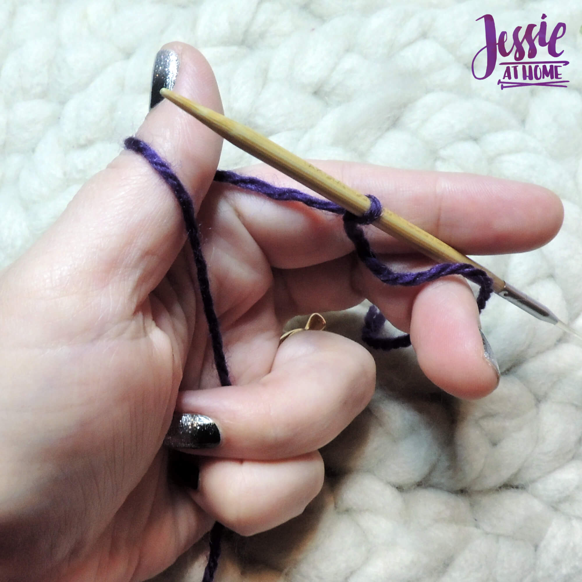 Single Cast On Stitchopedia Video & Photo Tutorial- Jessie At Home