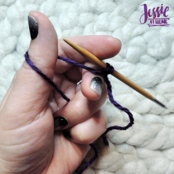 Single Cast On Stitchopedia Video & Photo Tutorial- Jessie At Home