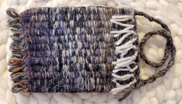 Stick Weaving Tutorial - a fun and useful medieval craft