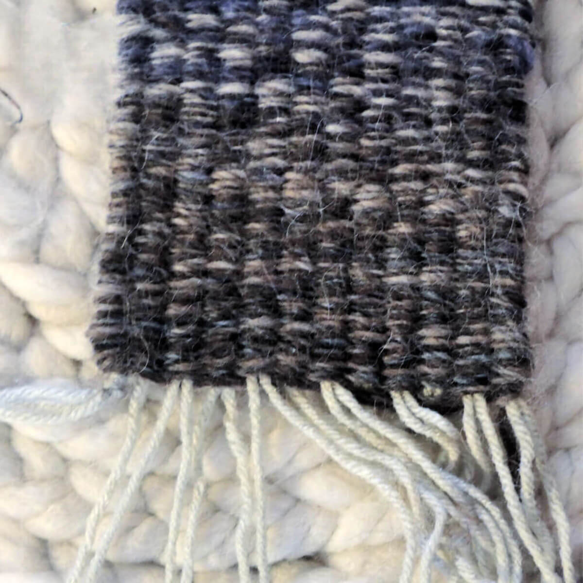 Stick Weaving Tutorial - a fun and useful medieval craft