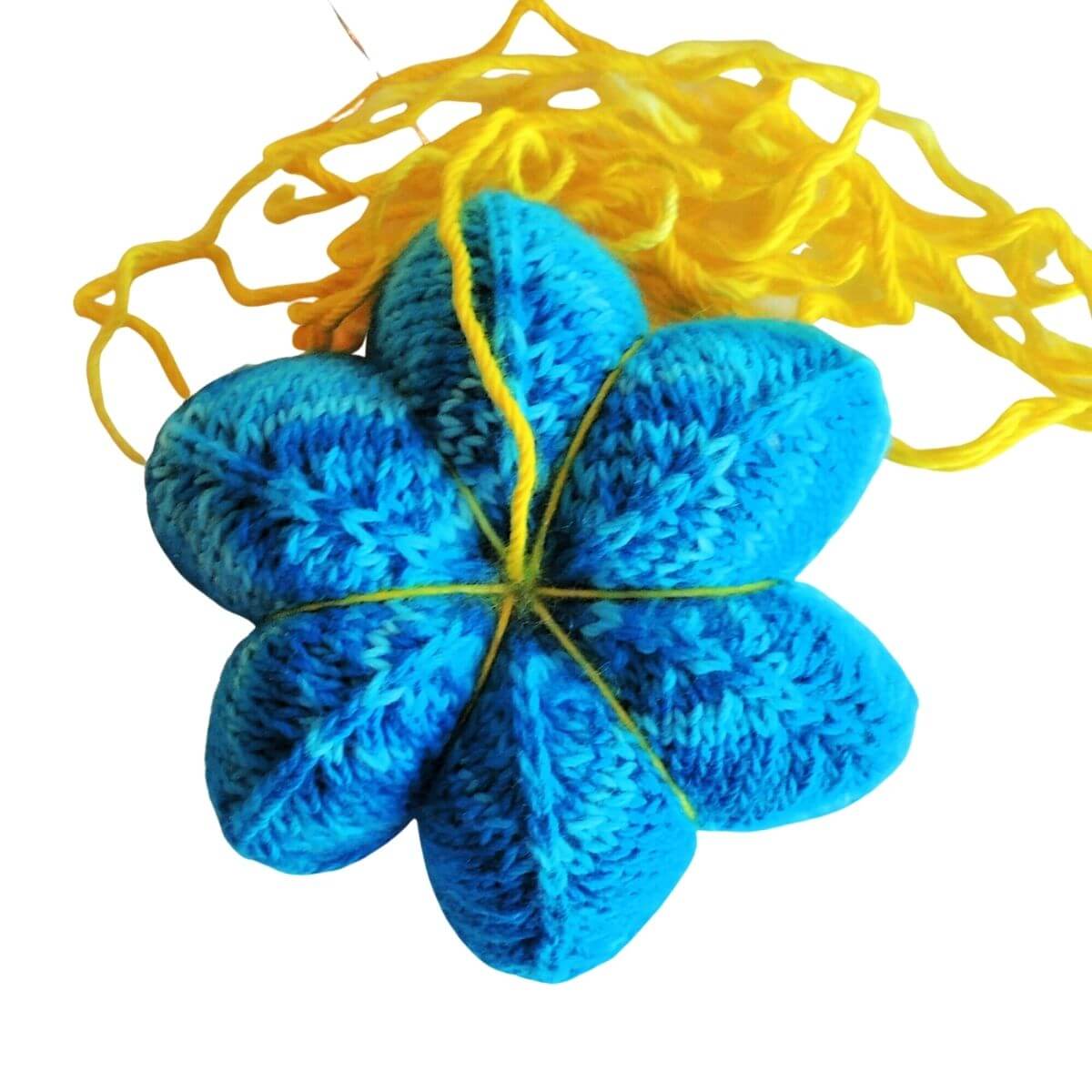 Knit Holiday Star - Shine On This Holiday Season!