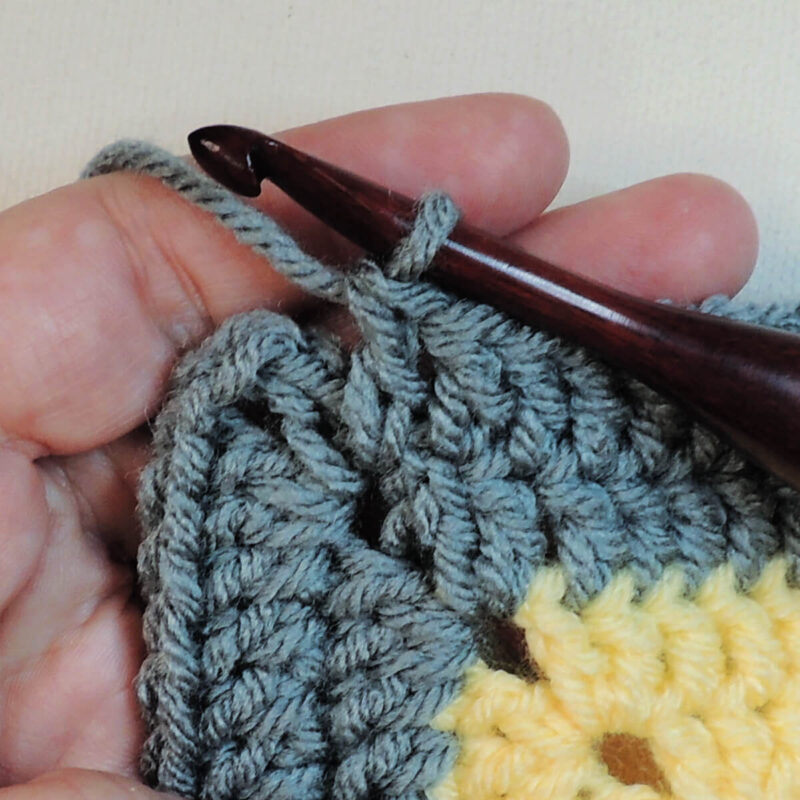 Crochet Slip Stitch To Join: How To Slip Stitch in Crochet (sl st ...