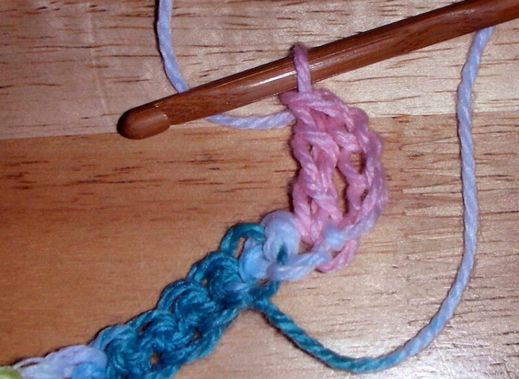 Extended Ripple: A Feather and Fan Crochet Stitch Free Pattern