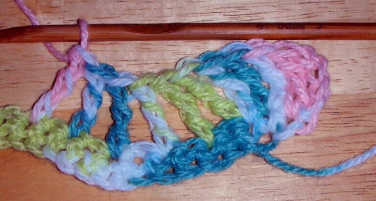 Extended Ripple: A Feather and Fan Crochet Stitch Free Pattern