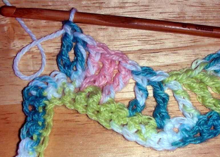 Extended Ripple: A Feather and Fan Crochet Stitch Free Pattern
