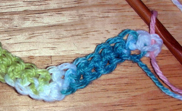 Extended Ripple: A Feather and Fan Crochet Stitch Free Pattern