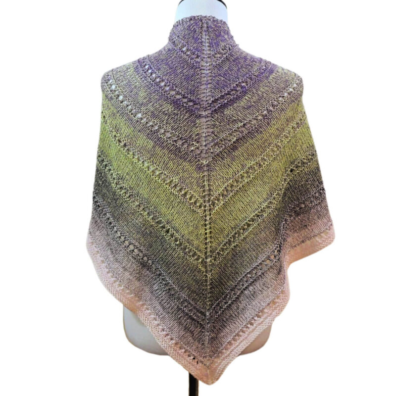 Easy Triangle Shawl Knitting Pattern for the Spring Season